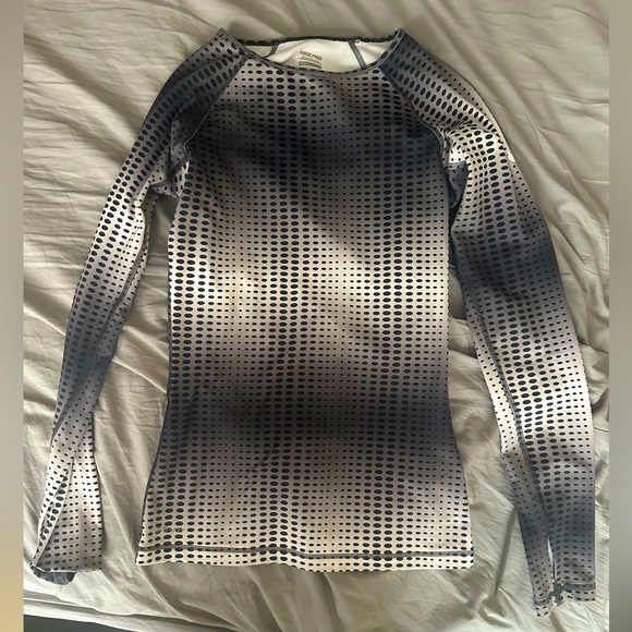 Nike | Tops | Nike Pro Long Sleeve Black And White Top | Poshmark